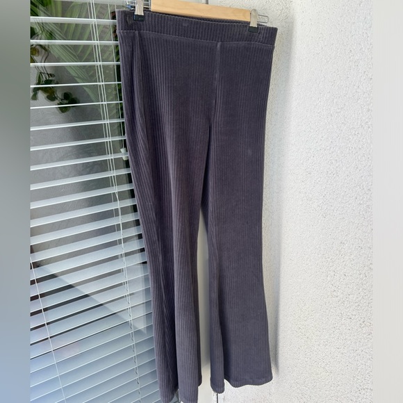 Pants & Jumpsuits | Arie Grey Flair Pants | Poshmark